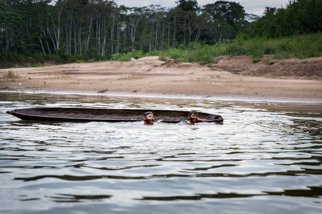 Yurúa, un pueblo que reclama conexión con el resto del país pero sin ...