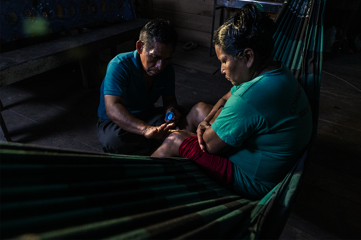 Alberto Inuma, el líder indígena amahuaca que preserva el uso de ...